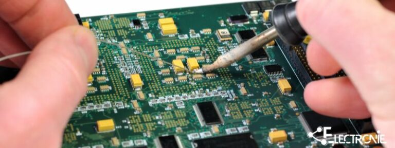 Réparation de carte électronique