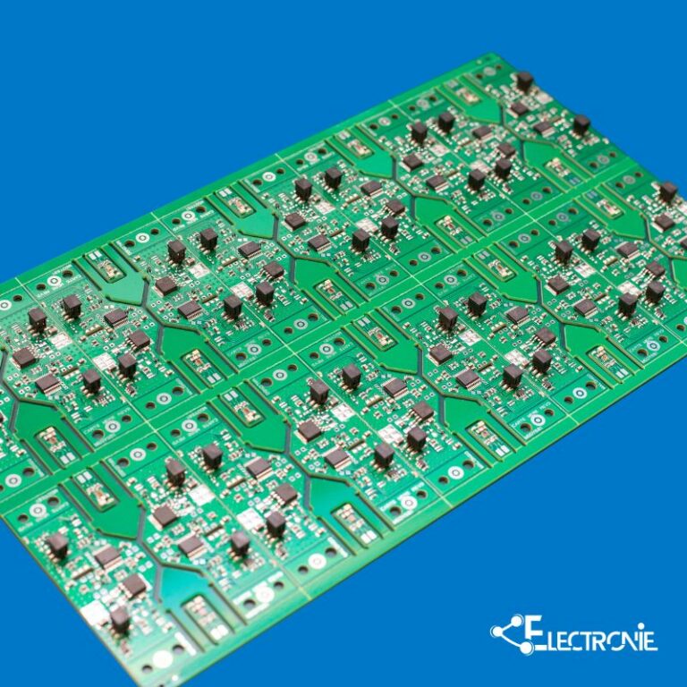 Comprendre la différence entre une puce et une carte électronique.